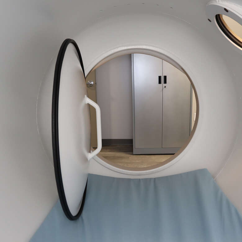 Hyperbaric Oxygen Therapy - Barbour Orthopaedics & Spine